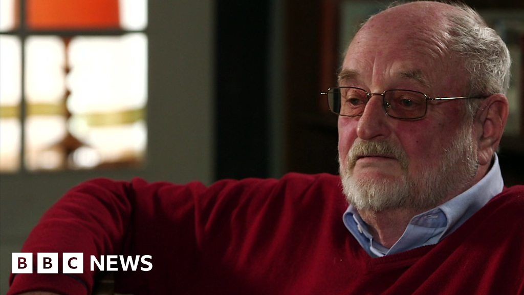 Nazi leader's son: 'Don't trust us' Germans - BBC News