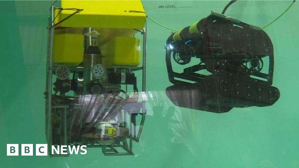 The robots helping clean up Sellafield's nuclear waste - BBC News