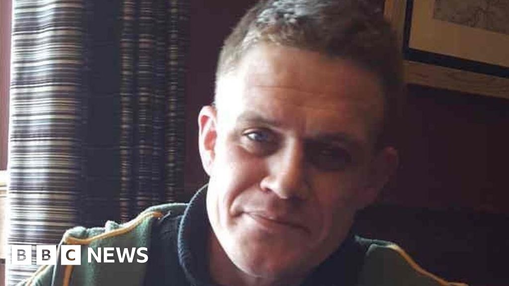 Paul May death: Man charged with murder of Southend artist - BBC News