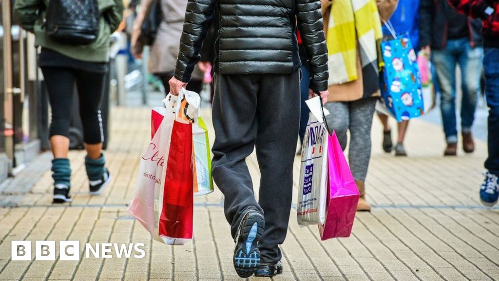 No recession, but no take-off for the UK's economy - BBC News