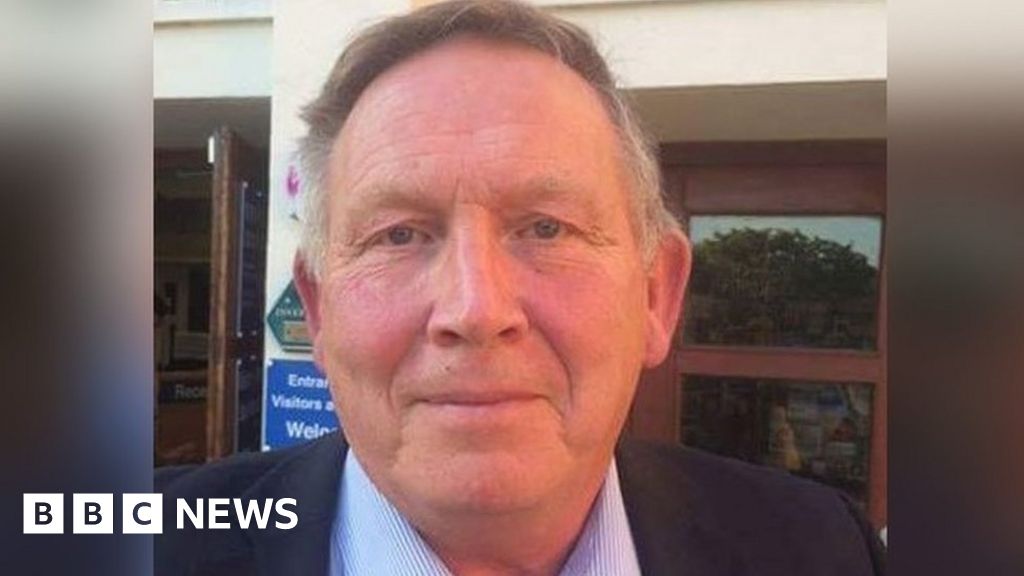 David Moreland: Norfolk PCC candidate to stand amid migrant claim row ...