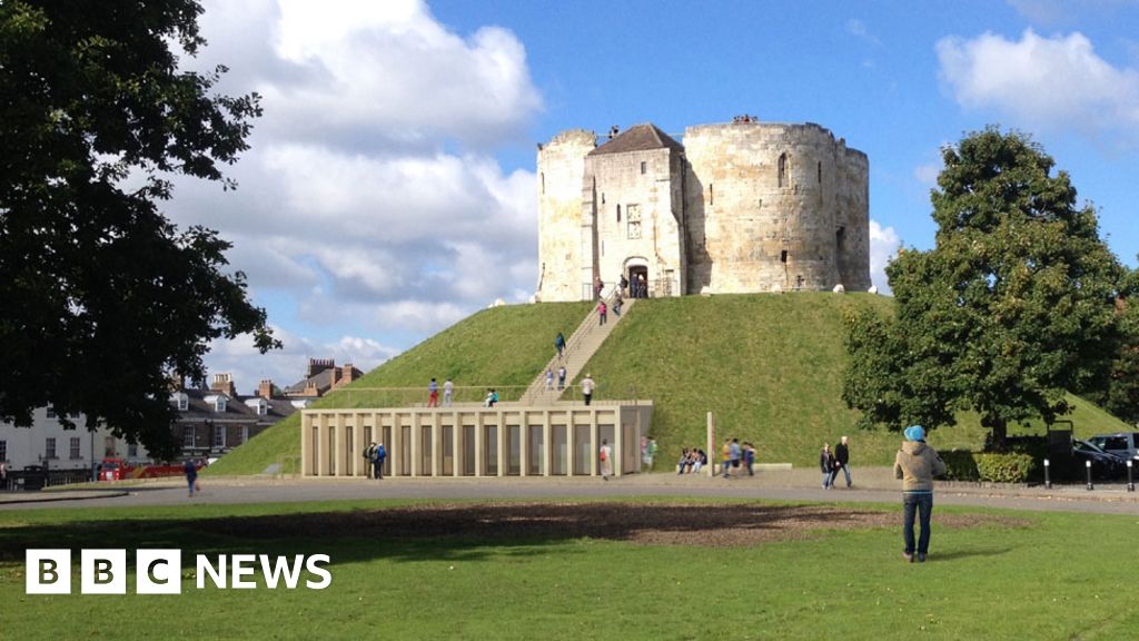 Historic Medieval York building to get £2m revamp - BBC News