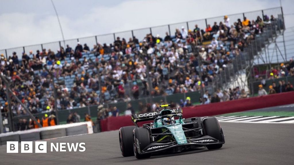 F1: New Aston Martin Silverstone factory building approved - BBC News