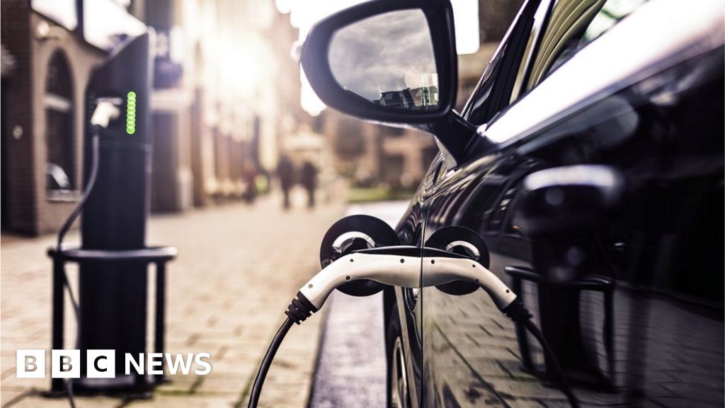 Electric car models to triple in Europe by 2021 - BBC News