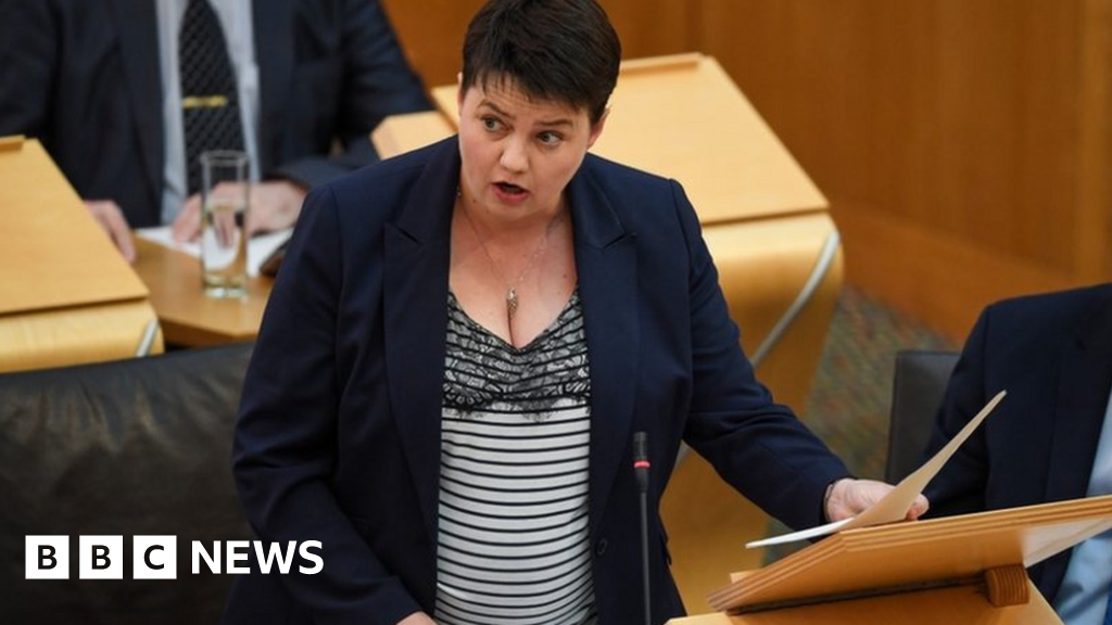 Ruth Davidson: Pregnancy is 'joyous and hopeful' - BBC News