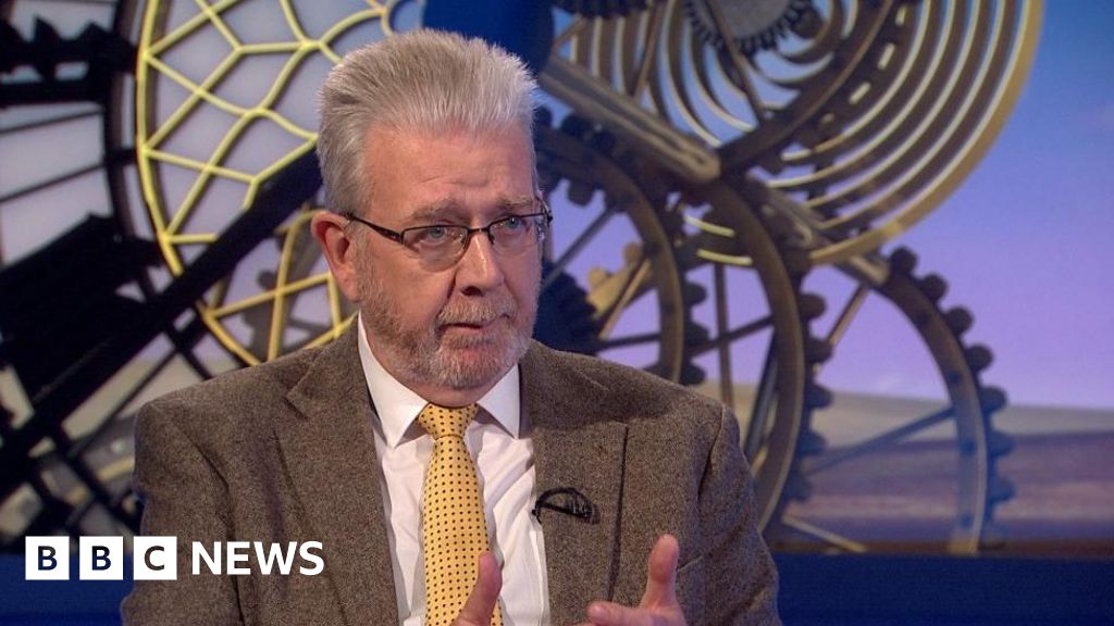Brexit Minister urges MSPs to back changes to repeal bill