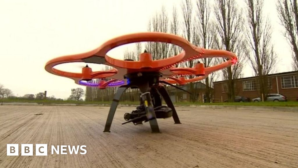 Dorset Police to launch drone evidence trial - BBC News