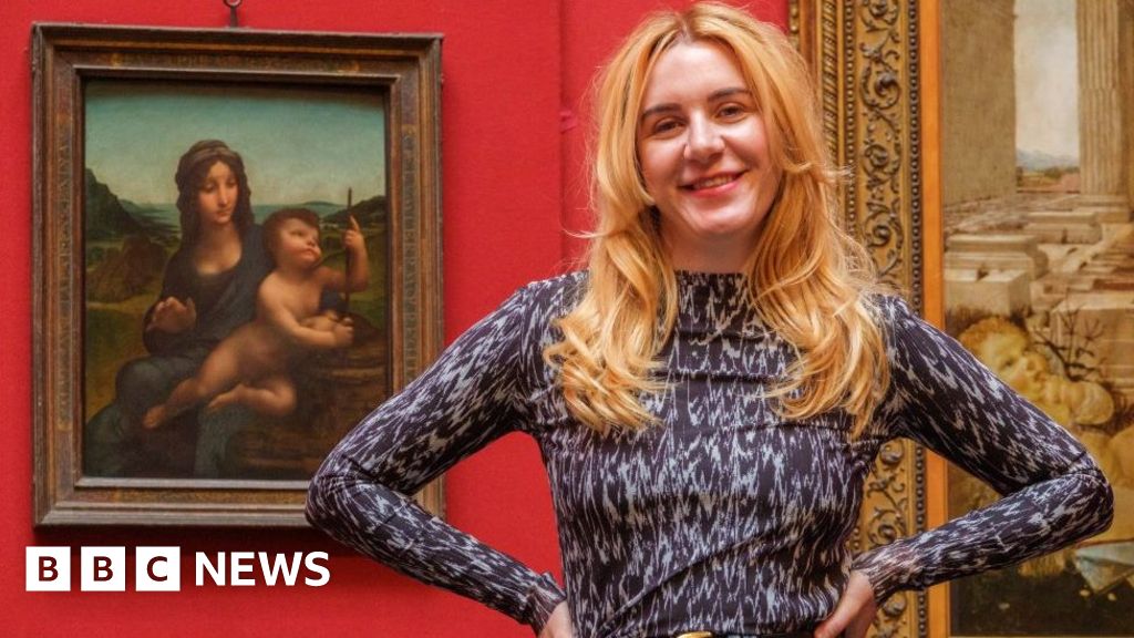 How my dad rescued a stolen £40m da Vinci masterpiece - BBC News