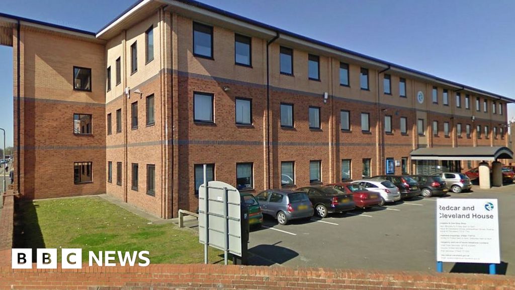 Redcar child neglect review highlights failings - BBC News