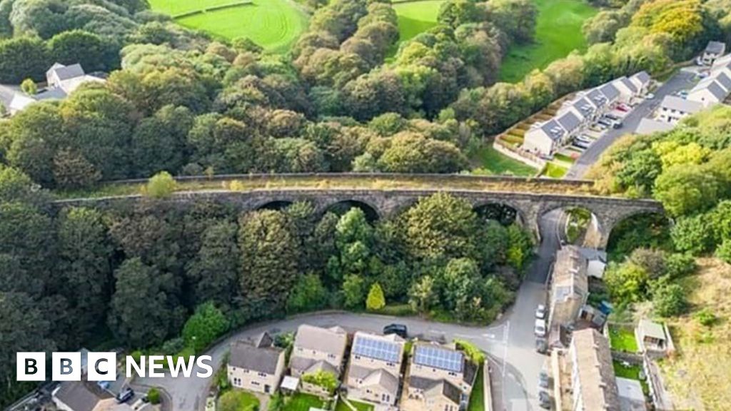 Disused Halifax Victorian viaduct to get £1.2m revamp - BBC News