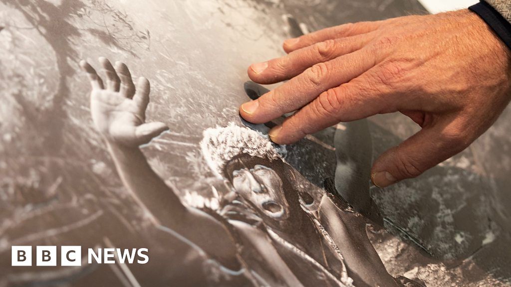 London photographic exhibition improves accessibility for visually ...