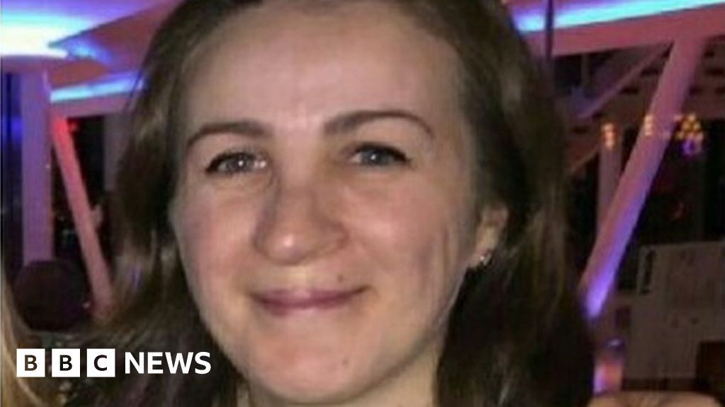 Teenager pleads guilty to causing Edinburgh nurse death - BBC News