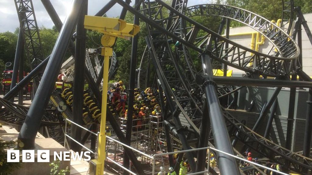 Alton Towers '25% drop in visitors' after Smiler crash - BBC News