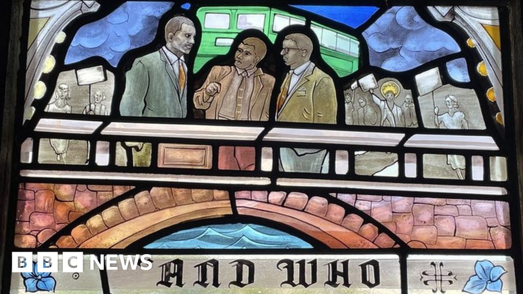 Bristol Bus Boycott celebrated in St Mary Redcliffe Church windows ...