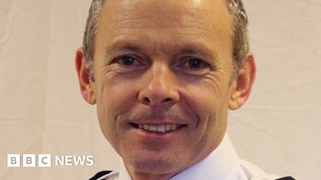 Cambridgeshire Fire Service faces cuts unless tax rule changes - chief - BBC News