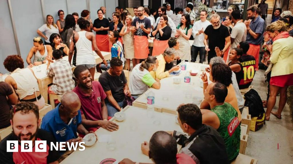 Olympic leftovers feed Rio's homeless - BBC News
