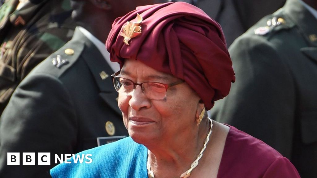 Ibrahim prize: Liberia's Sirleaf wins African leadership prize