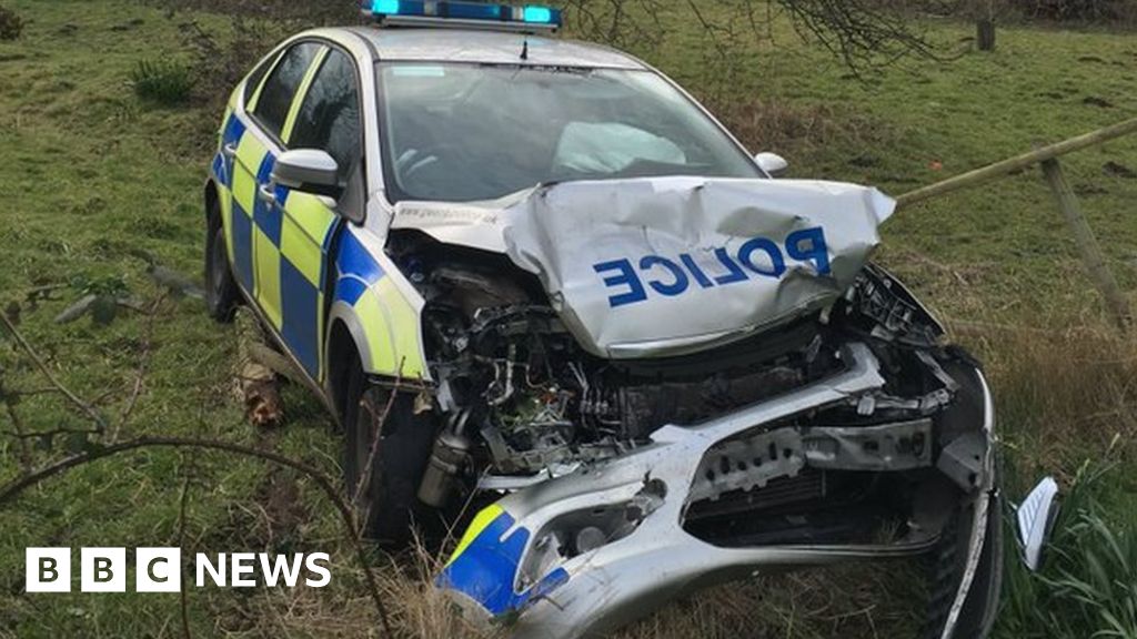 Two Gwent Police officers in hospital after Undy crash - BBC News