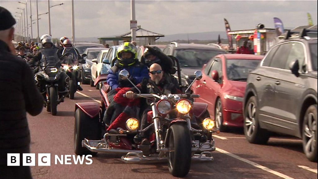 Weston Hospicecare patient's wish comes true for final bike ride - BBC News