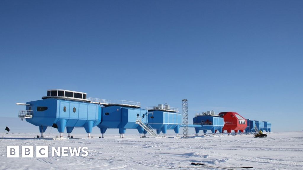 UK's Halley Antarctic base in third winter shutdown - BBC News