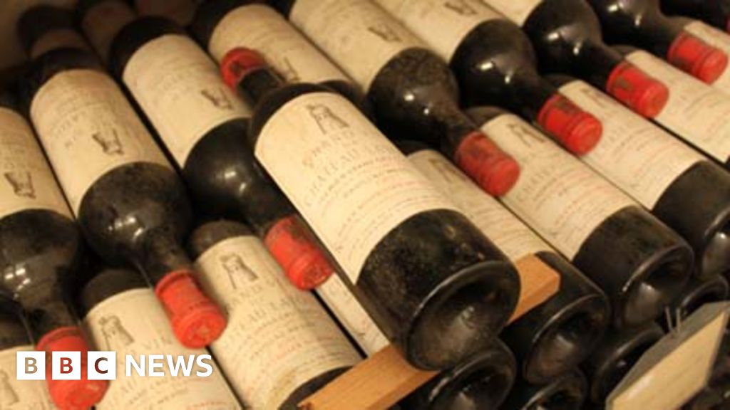 UK government's tasting notes reveal wine diplomacy - BBC News