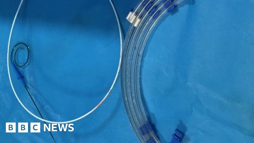 Call for NHS bosses to adopt innovation more quickly - BBC News