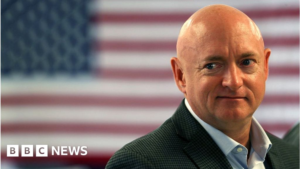 Ex-astronaut Mark Kelly to run for John McCain's Senate seat - BBC News