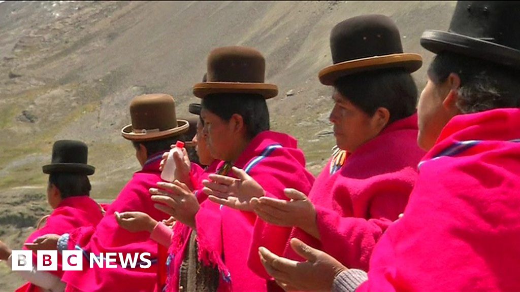 Severe drought in Bolivia leaves thousands short of water - BBC News