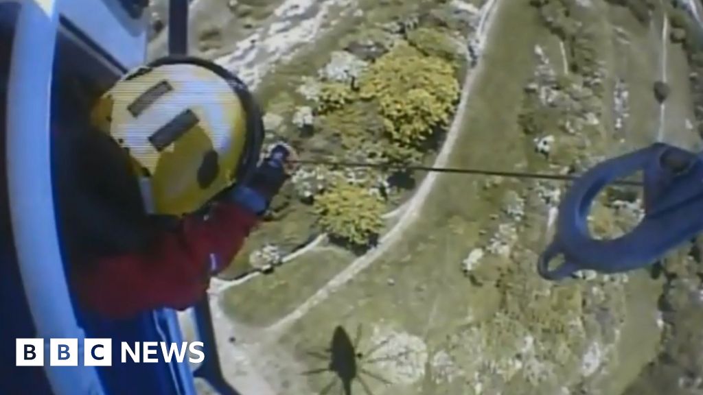 Dover cliffs rescue as boy, 13, 'found clinging' - BBC News