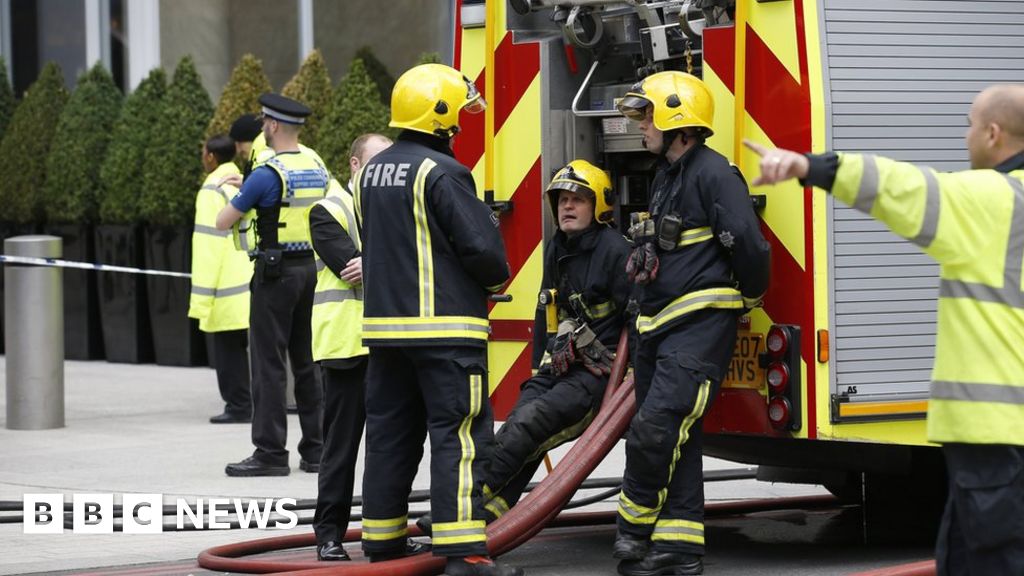 London Fire Brigade staff shortfall 'near critical' levels - BBC News
