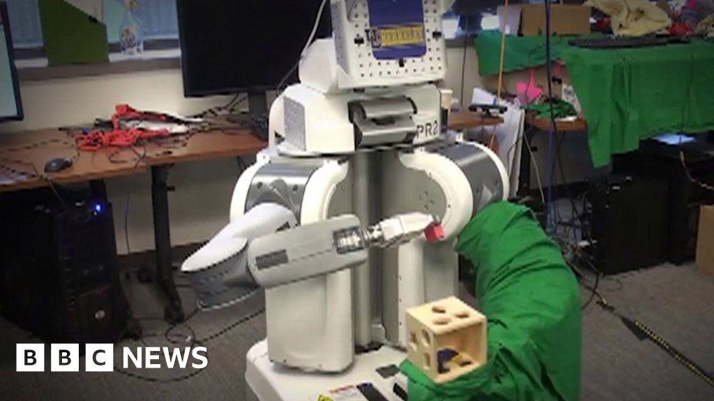 The robot which learns like a child - BBC News
