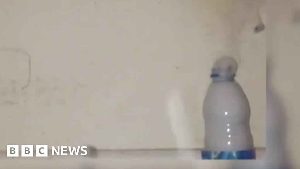 Video shows terror accused's 'bottle bomb' - BBC News