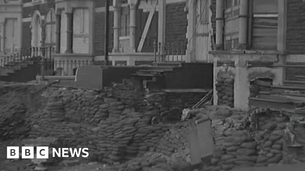 Storm Aberystwyth 1938 - BBC News