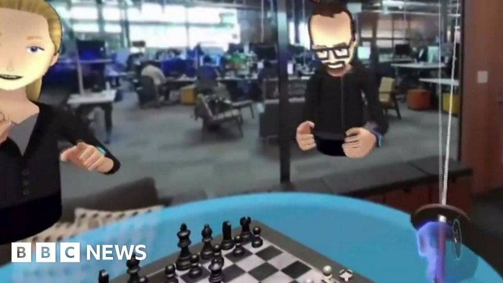 Facebook shows off its virtual reality - BBC News