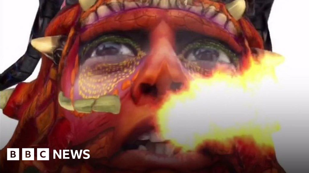 Watch: Snapchat used for abuse survivor stories - BBC News