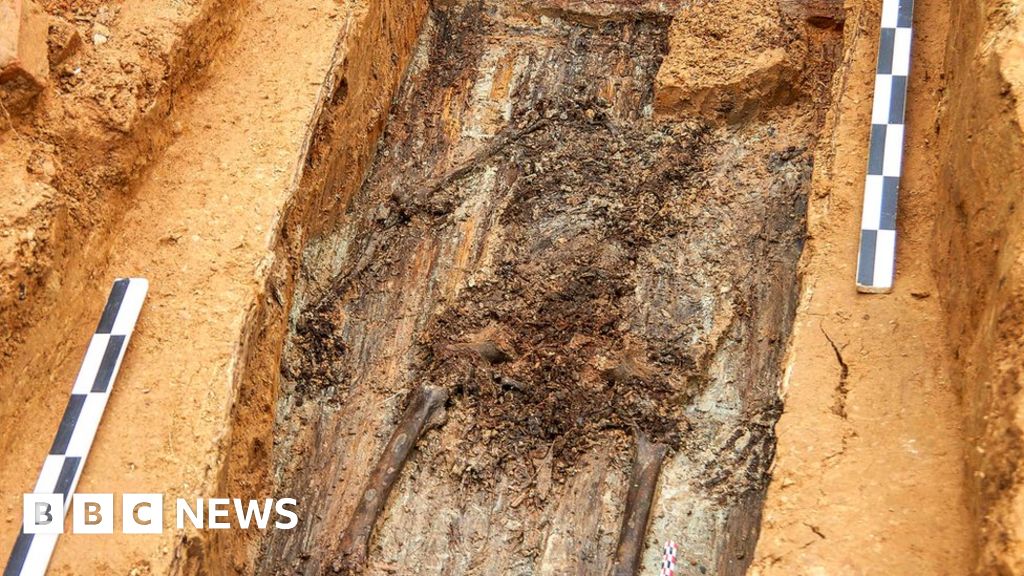 Mystery of Napoleon's missing general solved in Russian discovery - BBC ...