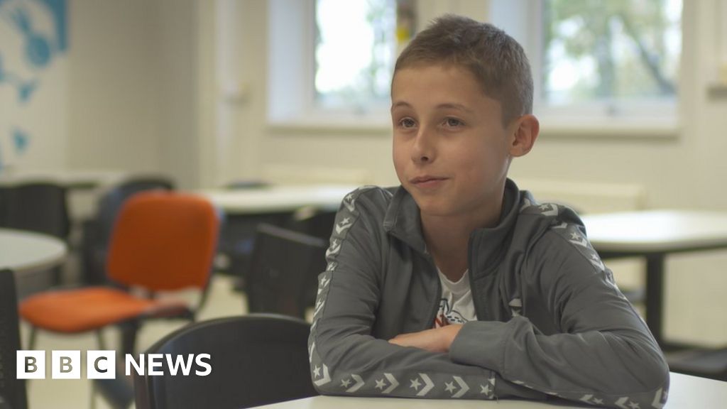 Autism and ADHD 'not being spotted' as exclusions rise - BBC News