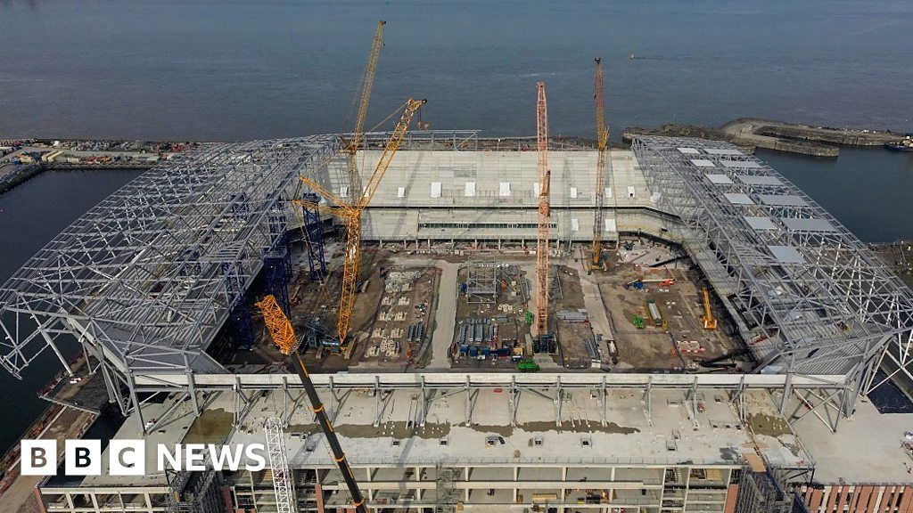 Everton FC: Sneak peek as Toffees' new home nears completion - BBC News