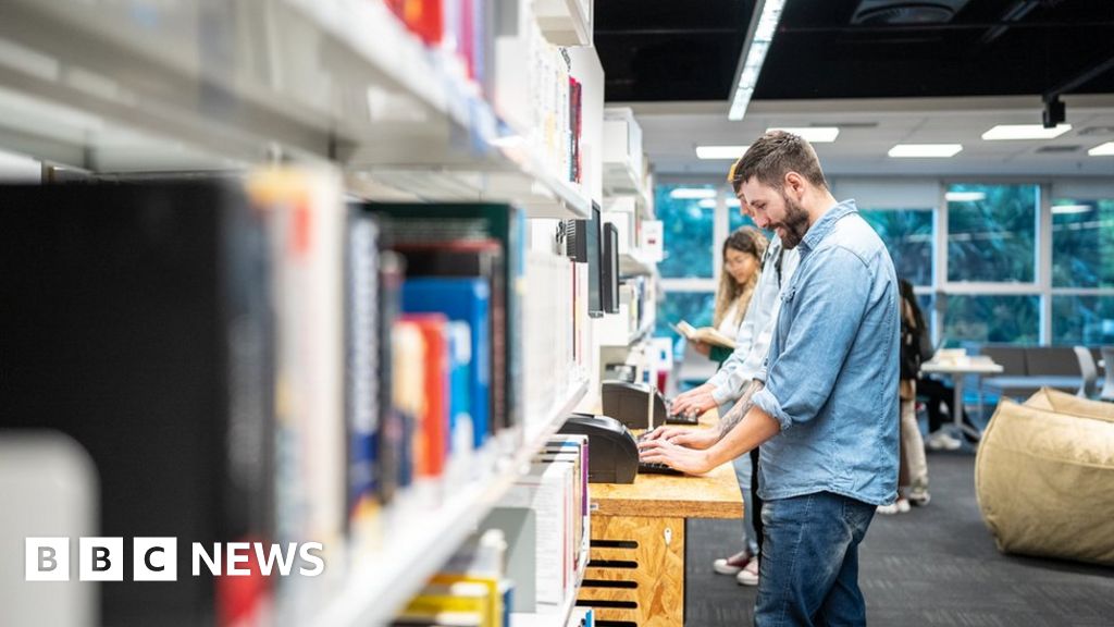 Surrey County Council to launch 'super access libraries' - BBC News