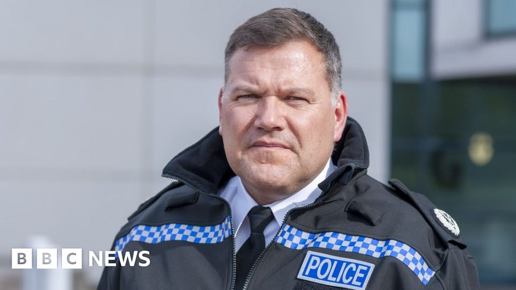 Deputy chief officer appointed for Jersey police - BBC News