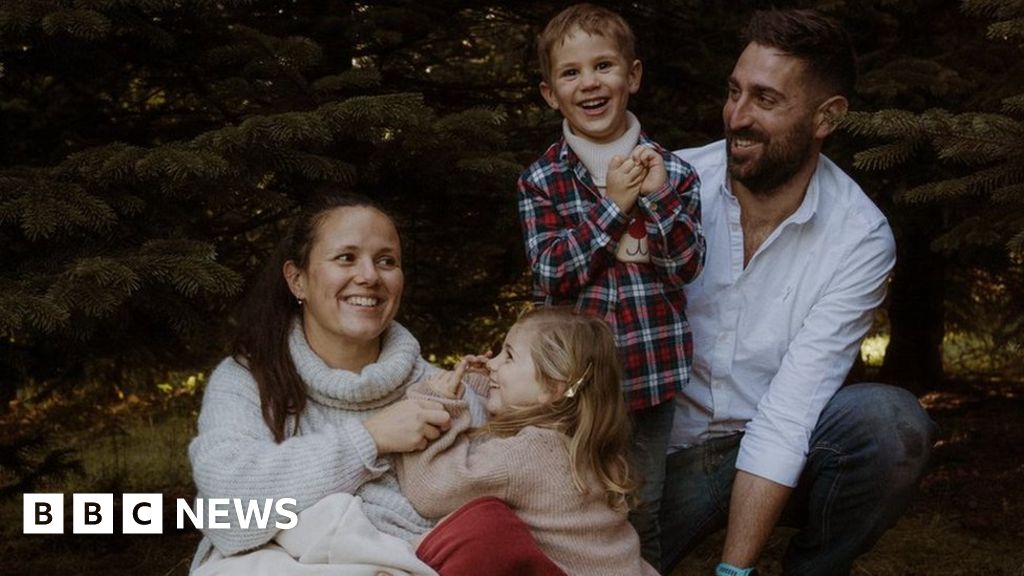 IVF: 'People are being priced out of becoming parents' - BBC News