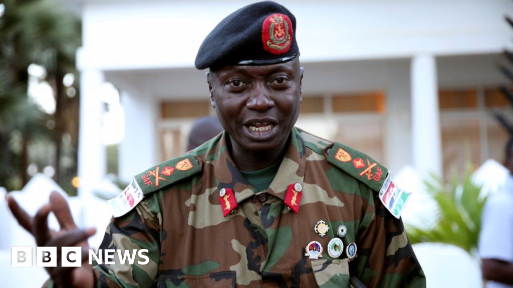 Gambian army chief pledges allegiance to defeated president - BBC News