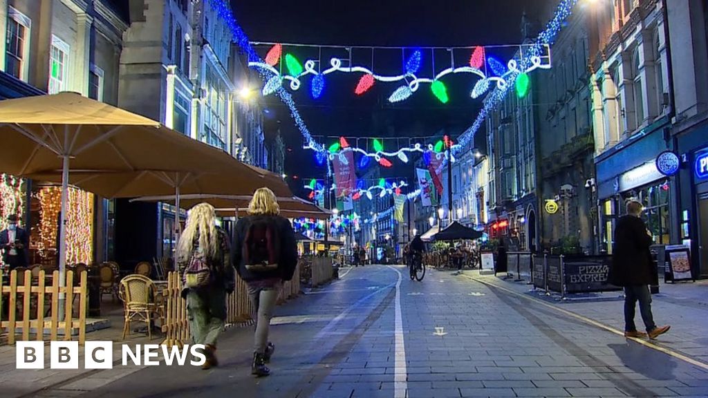 Covid: Christmas tier rules being considered for Wales - BBC News