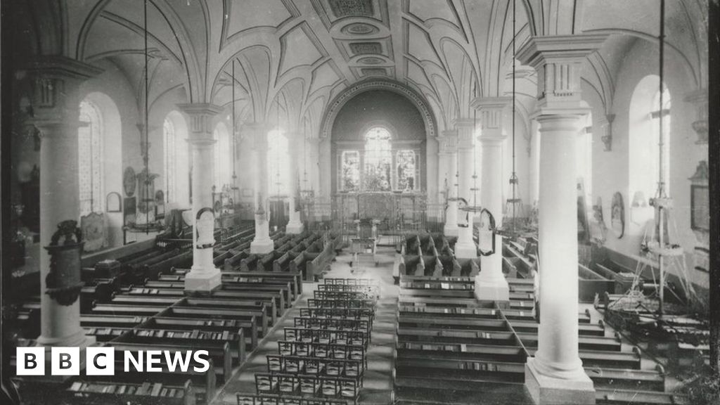 Photographs of Derby Cathedral from 1880s found