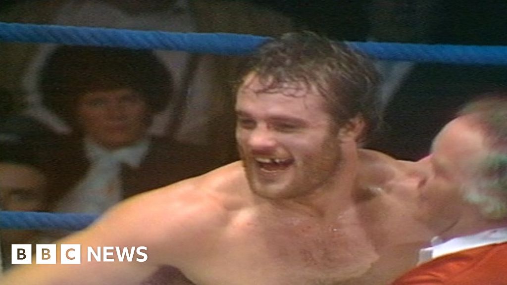 Wales doesn't honour sport legends - boxing trainer Tony Borg - BBC News