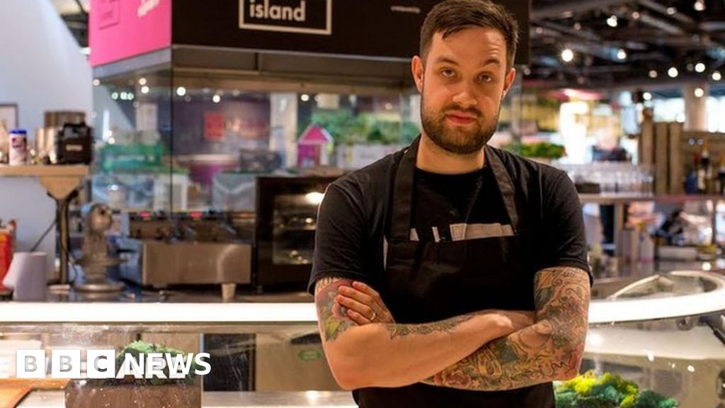 Birmingham chef Alex Claridge blasts no-show customers - BBC News