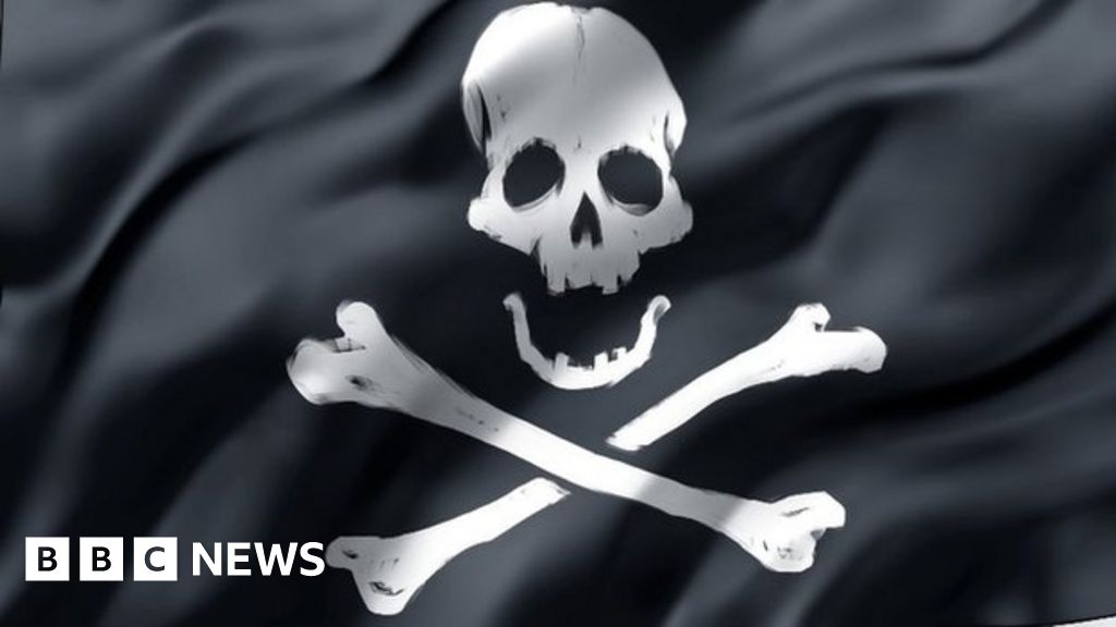 Police stop UK ad campaigns appearing on piracy sites - BBC News