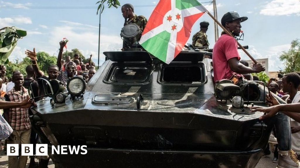 Burundi crisis: Dozens on trial over failed Nkurunziza coup - BBC News
