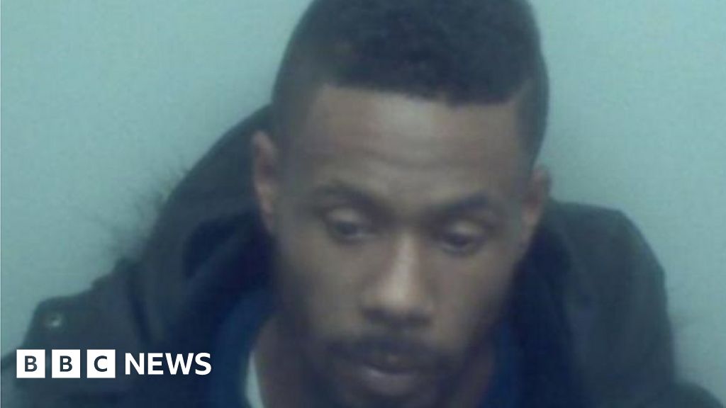 Junior Lowe jailed for driving wrong way on M26 in Kent - BBC News