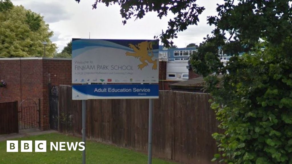 Norovirus outbreak closes Finham Park School in Coventry - BBC News